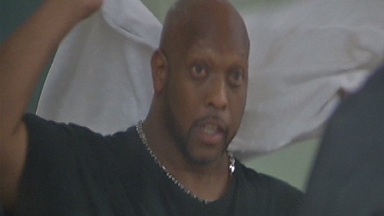 Court records: Orlando officer had sex with arrested woman at...